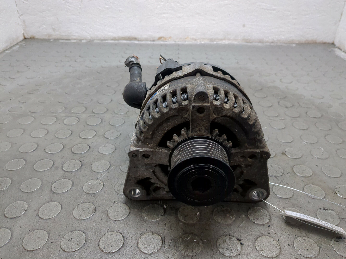 Генератор Suzuki Grand Vitara Б/У