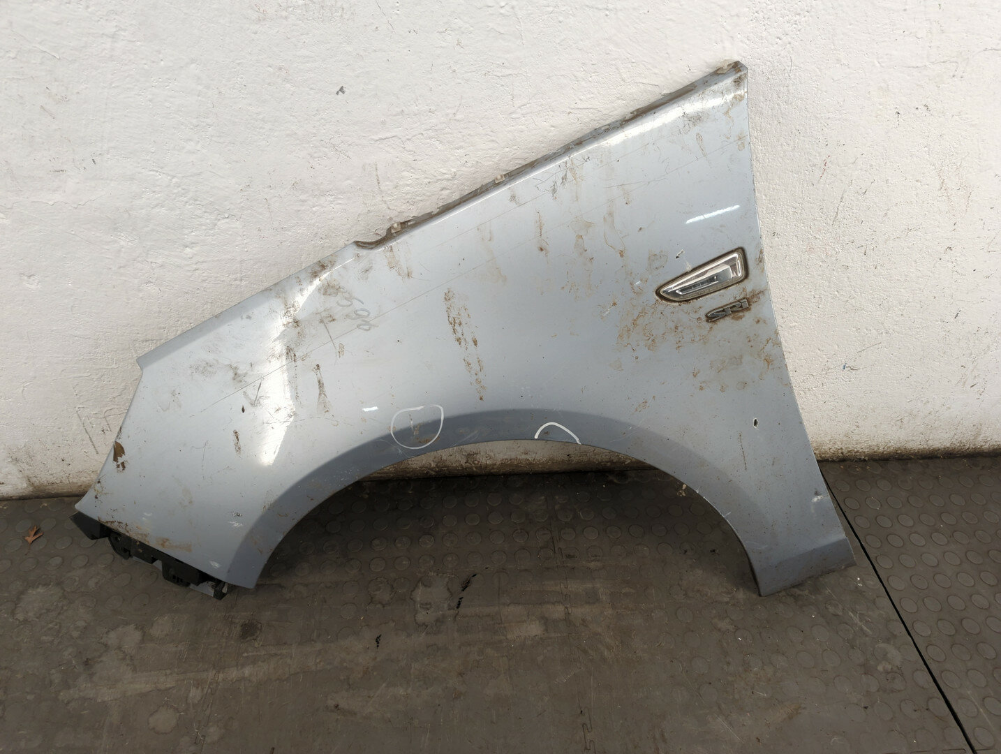 Крыло левое переднее Opel Zafira C Б/У