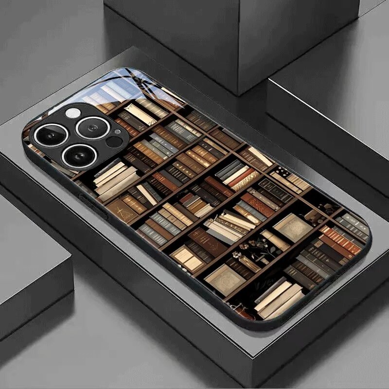 Чехол на iPhone 16 Pro Max с книжной полкой
