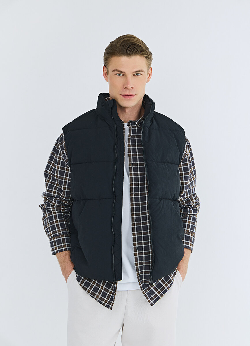 Жилет спортивный Весна-лето 2026