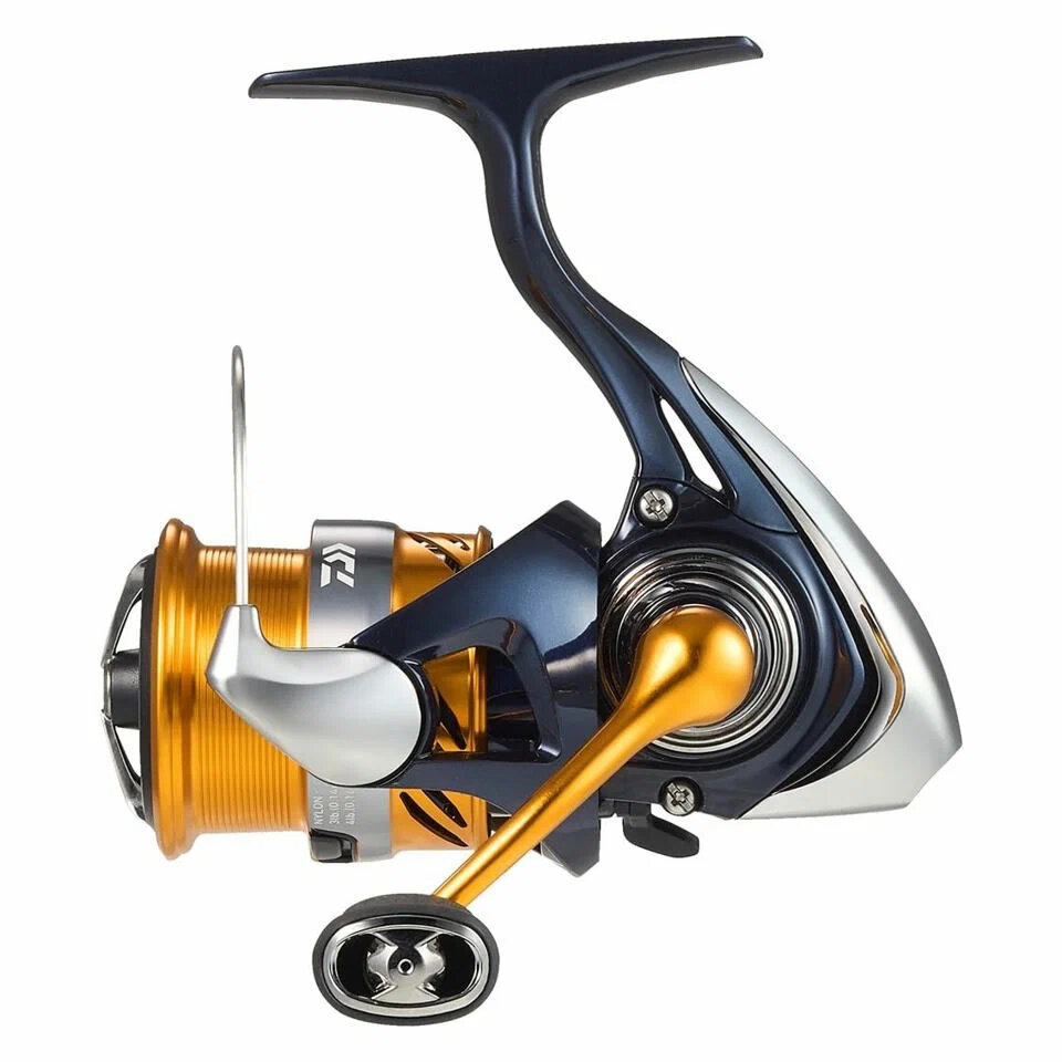 Катушка безынерционная Daiwa 24 Revros LT2000 S (JDM)