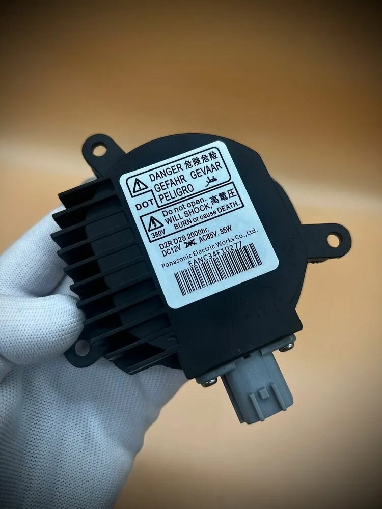 Штатный блок розжига для Mitsubishi / Panasonic 5 (D2S) для Acura RL, TL, TSX - 28474-8992A / 28474-8992A 84965-SA010. W3T10471, W3T15671 Matsushita 5