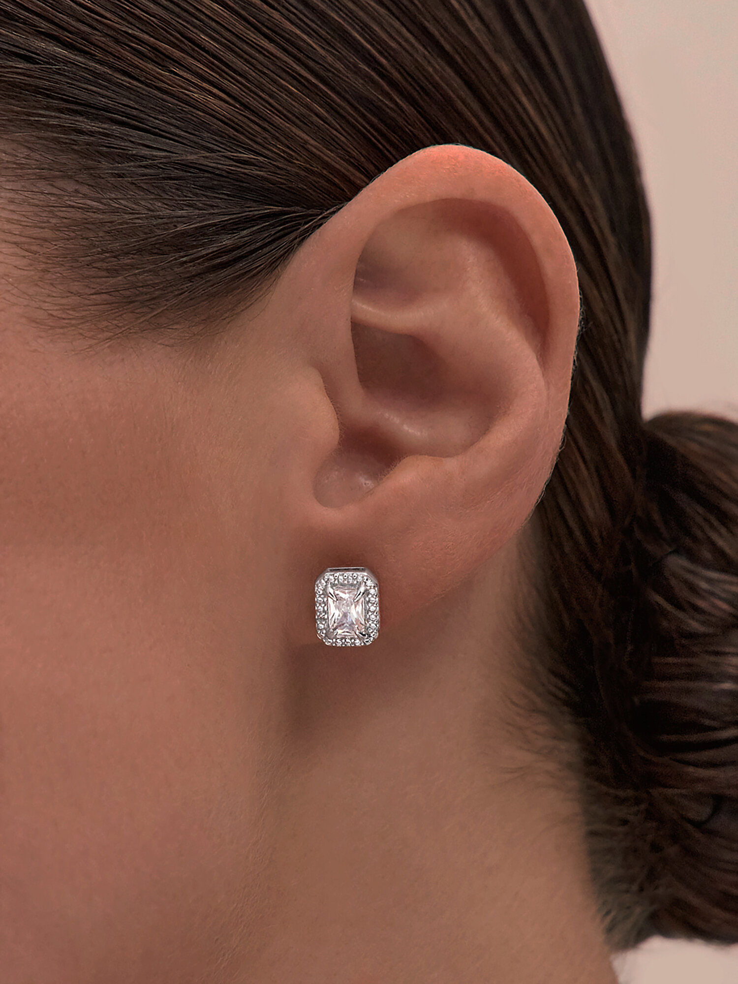 Серьги пусеты, серебро, 925 проба, родирование, фианит