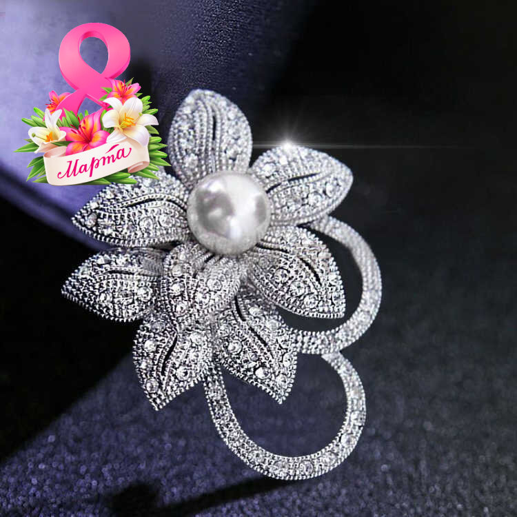 Брошь, фианит