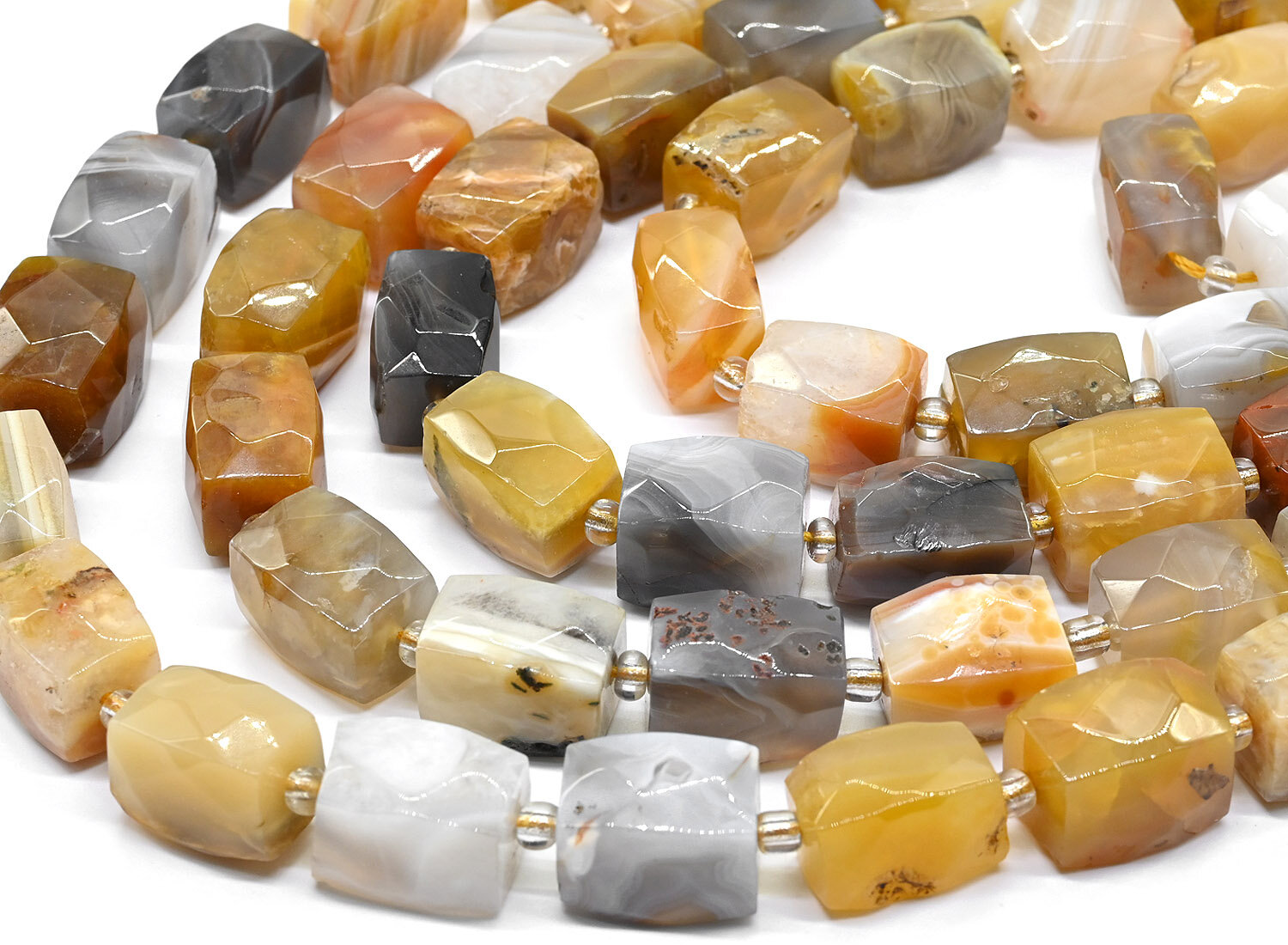 Бусины из агата прямоугольник с гранями 12*16мм, 39*см, 19 бусин .