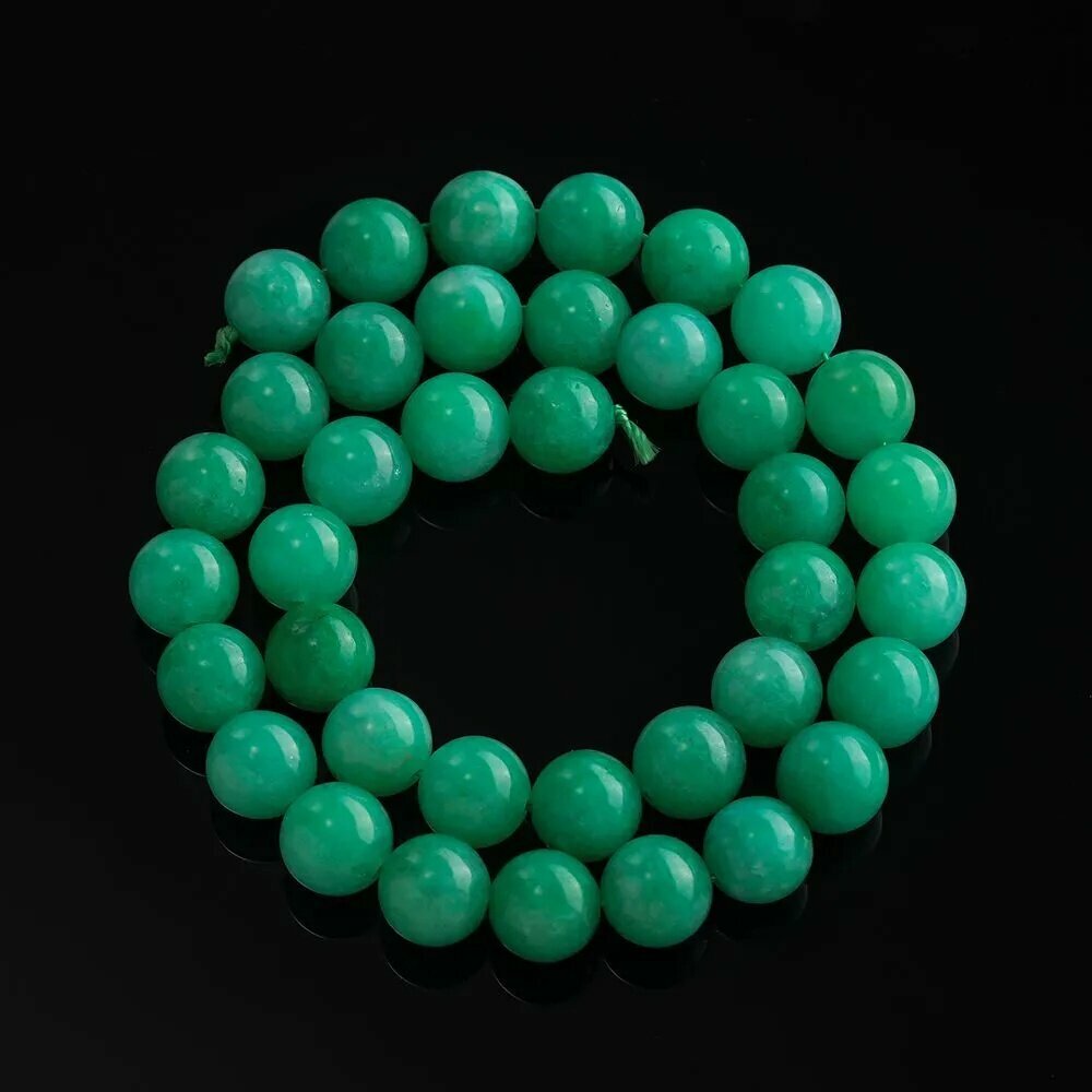 Хризопраз натурал 10.5 мм, бусины на нитке (около 39 шт) для создания украшений