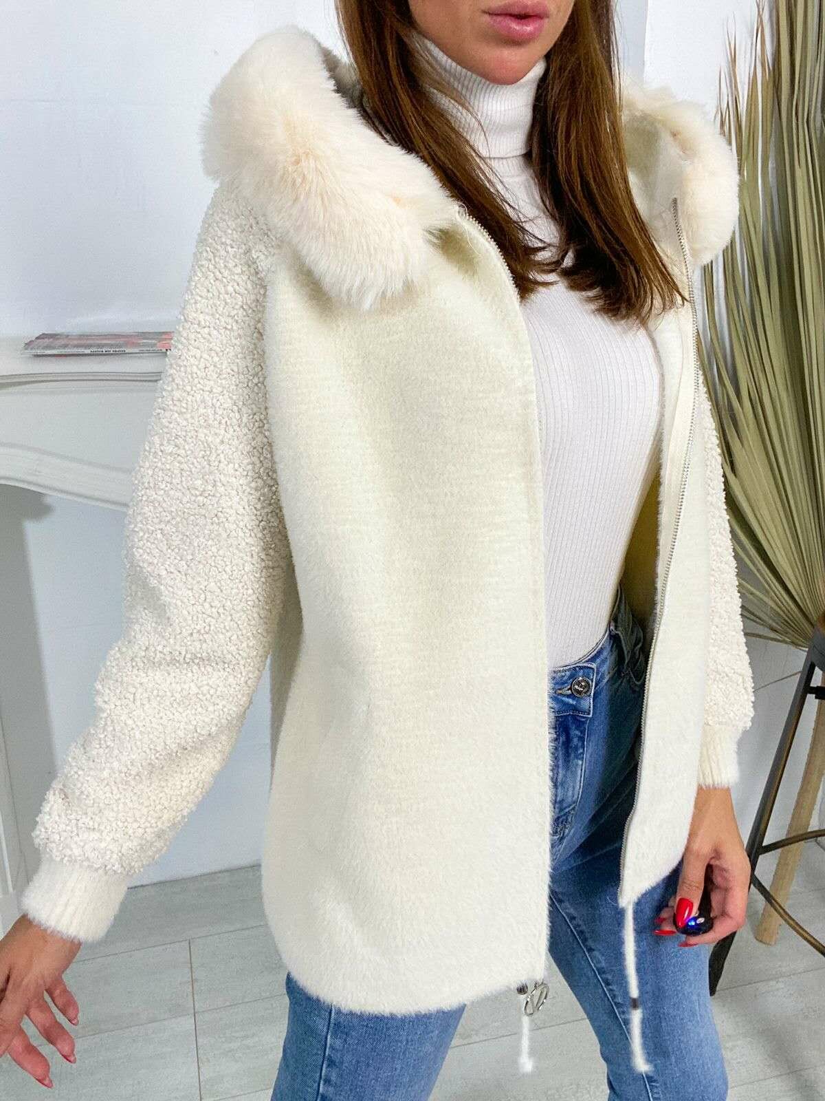 Кардиган  из альпаки белая 44-50