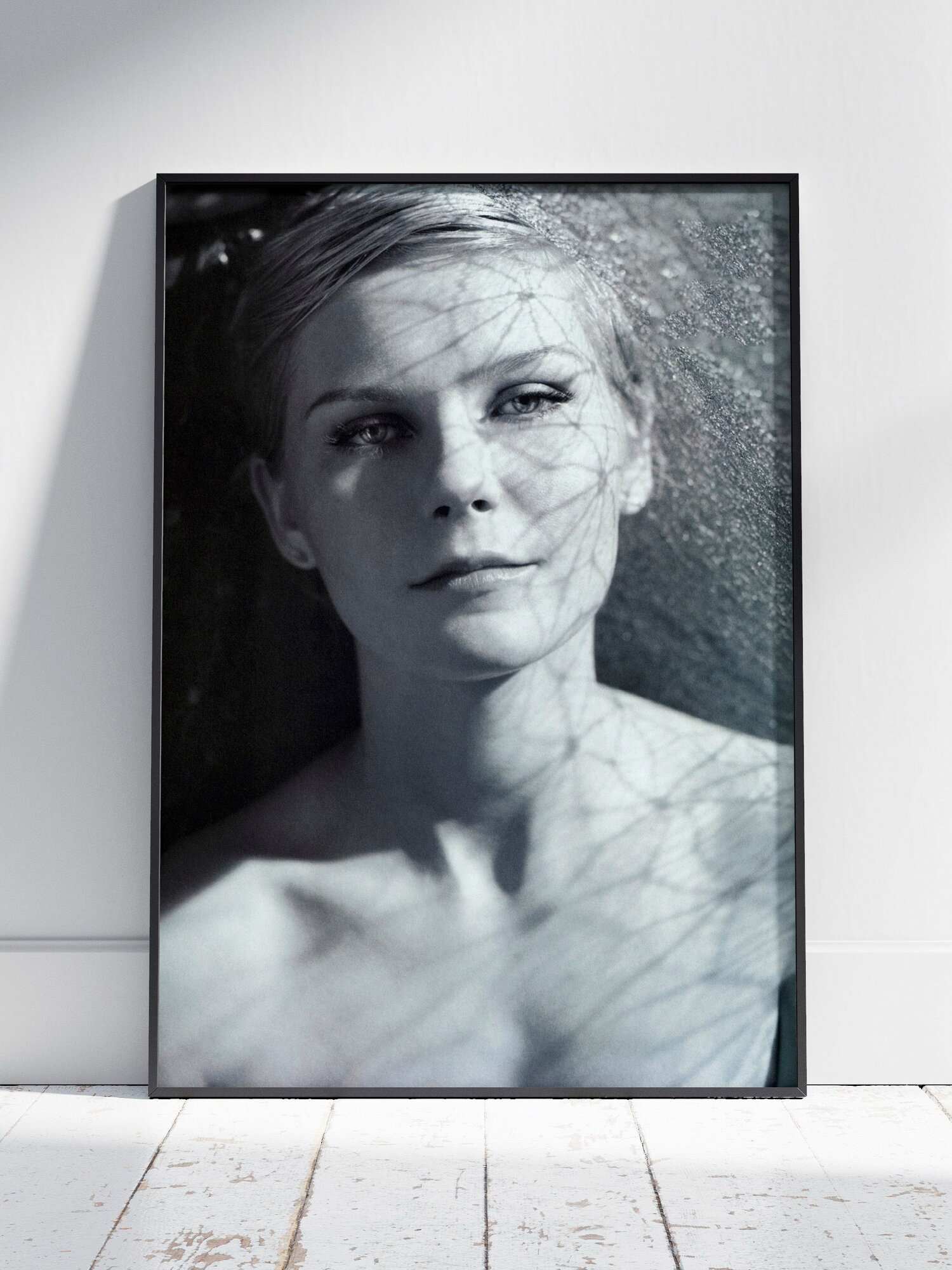 Плакат на стену для интерьера Кирстен Данст (Kirsten Dunst 28) - Постер по актеру фильма, кино, сериала формата A4 (21x30 см)