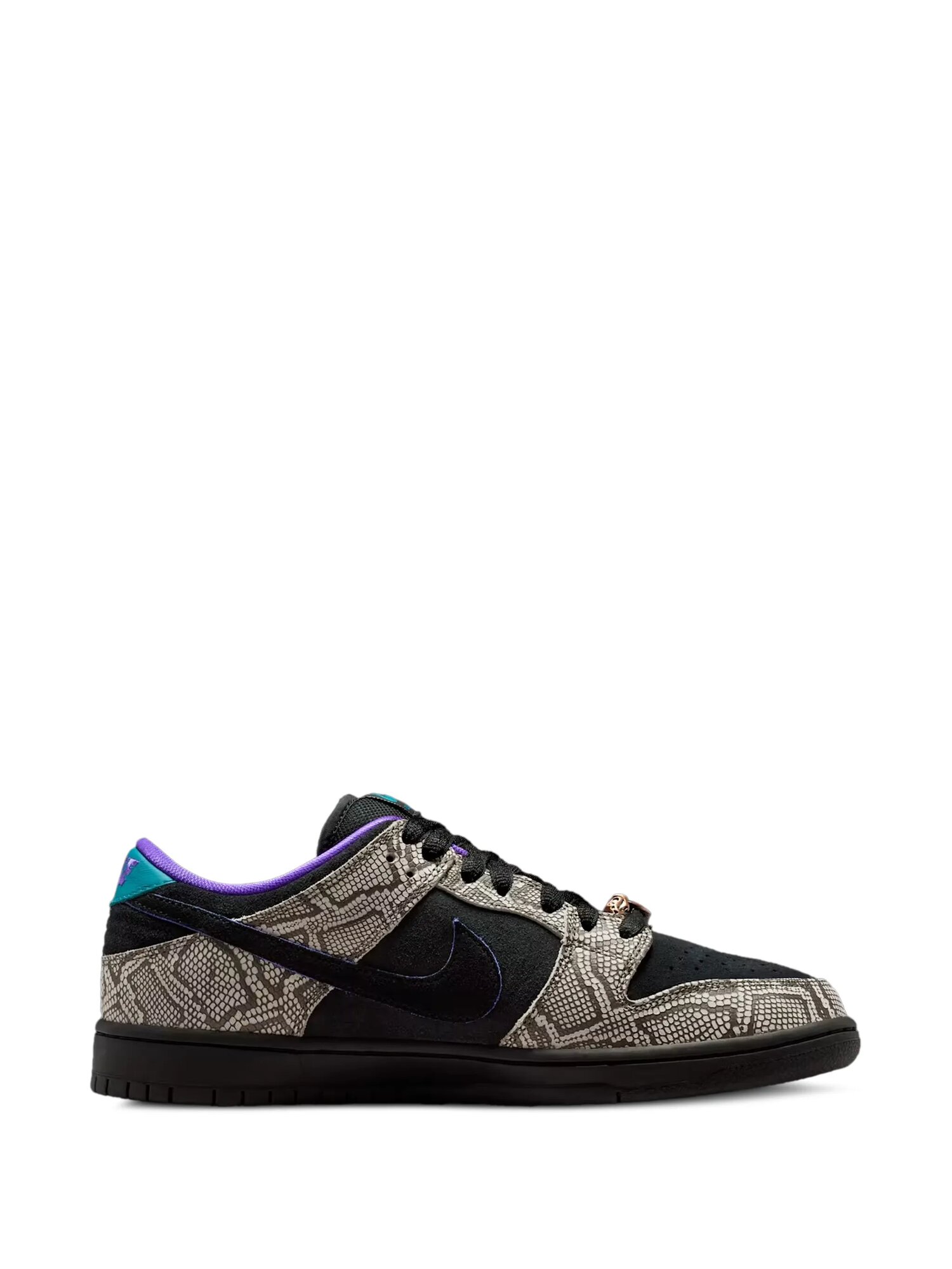 Кроссовки SB Dunk Low Dashawn Jordan