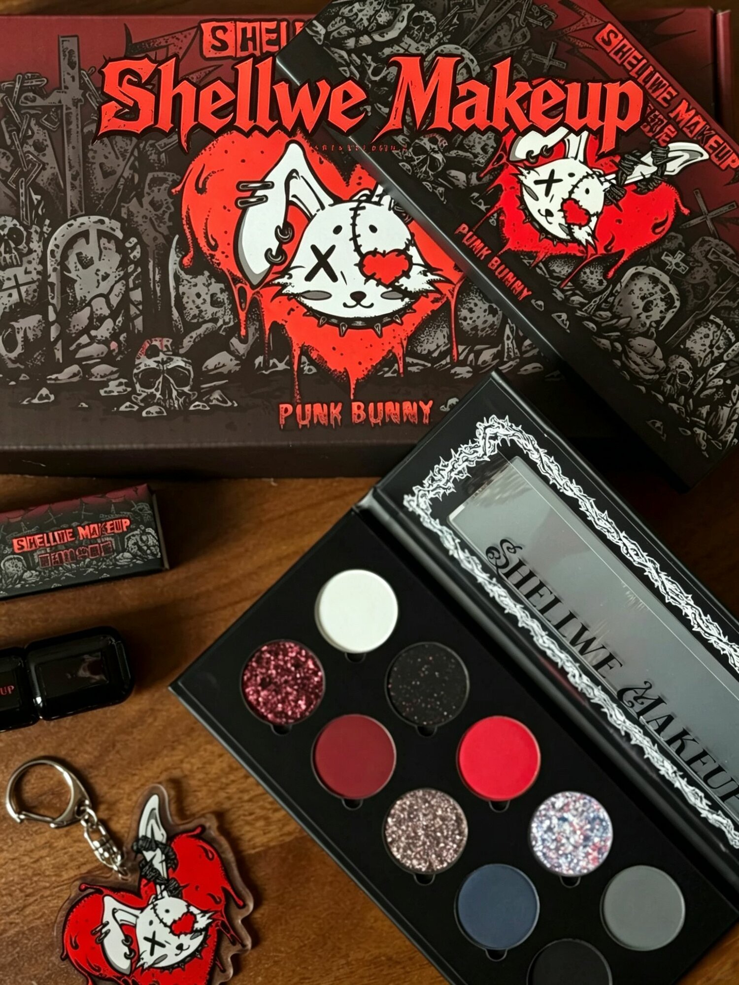Shellwe Makeup x Freya86 Full Size Punk Bunny Палитра теней для век Официальная одежда