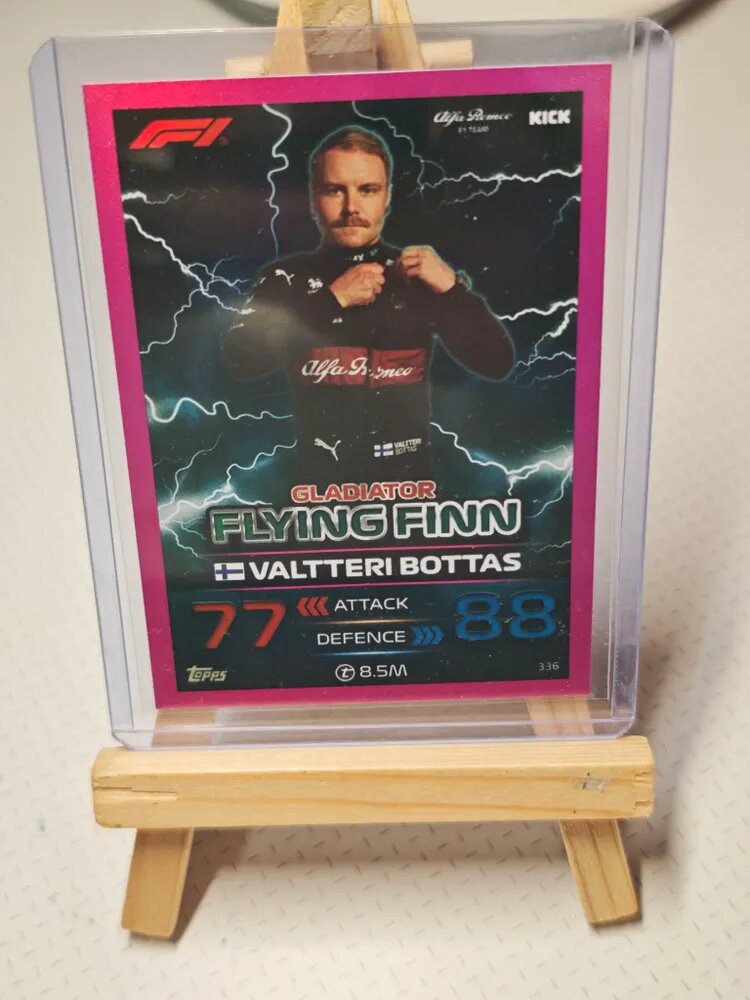 2022 Topps Turbo Attax F1 ограниченные коллекционные гоночные карточки FLYING FINN BOTTAS