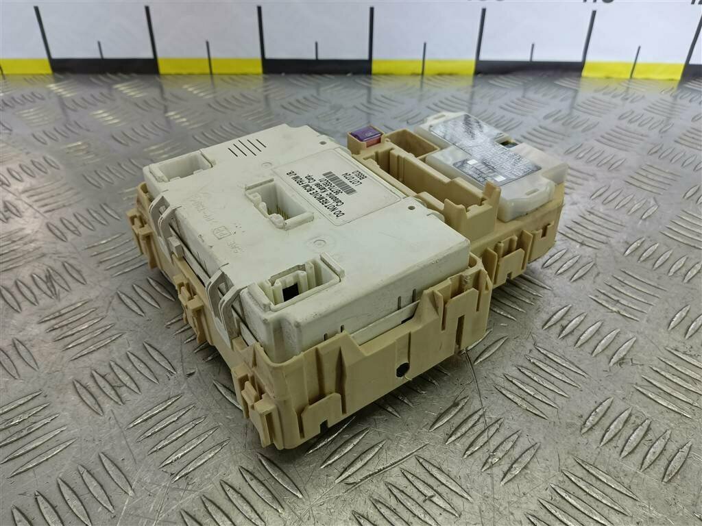 Блок предохранителей Б/У для SUZUKI SX4 I рестайлинг (2009—2014) 3678055L22