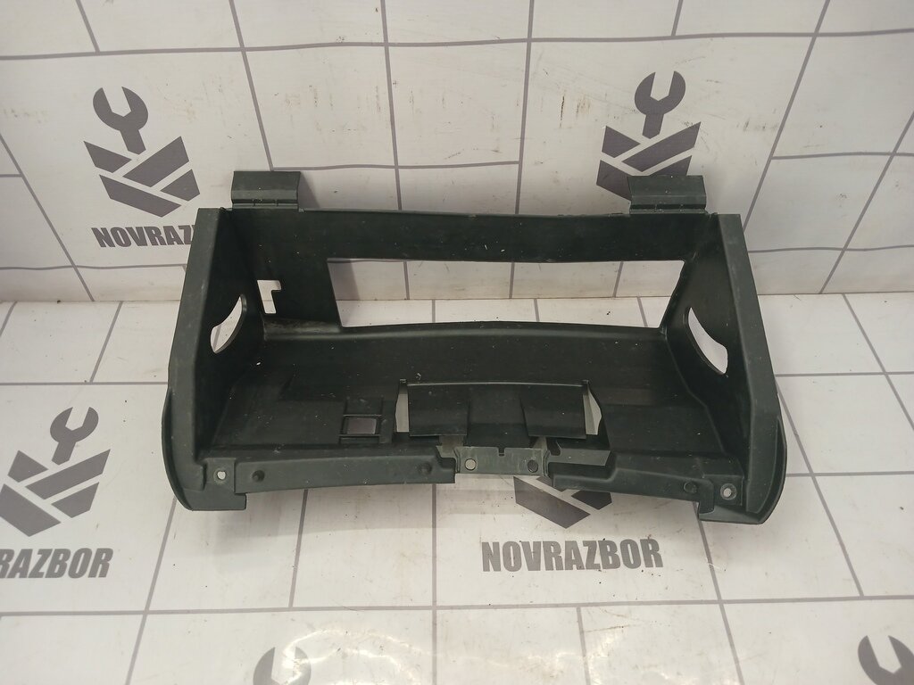 Бардачок Nissan Almera N16 2000-2006