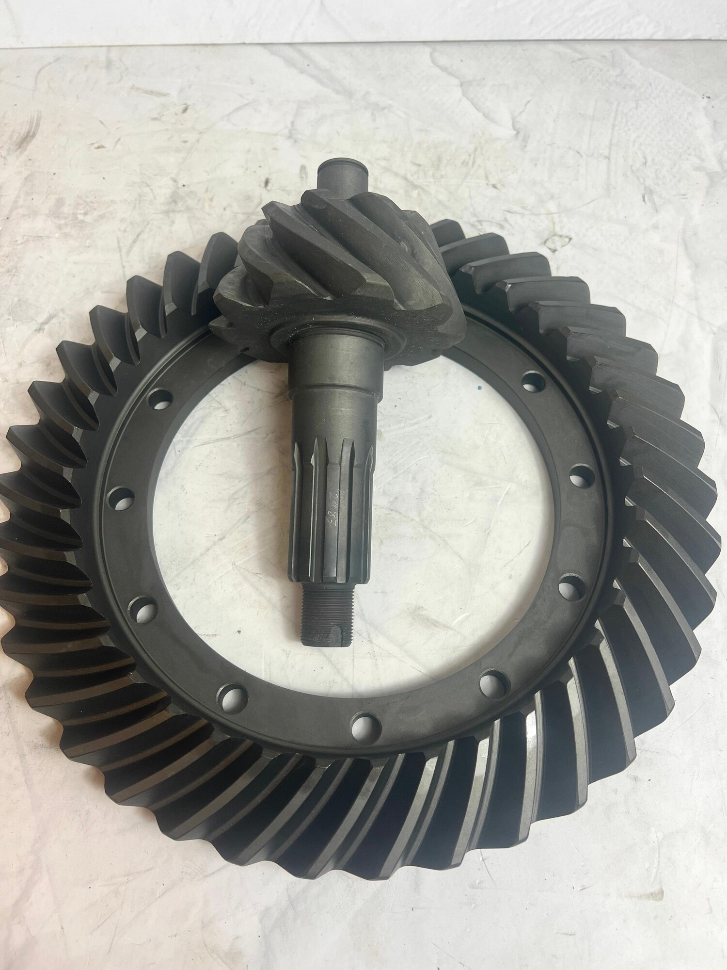 Главная пара редуктора моста C41RB3-2402165 Газон Некст, ПАЗ Вектор Некст 39х10 вал 50мм