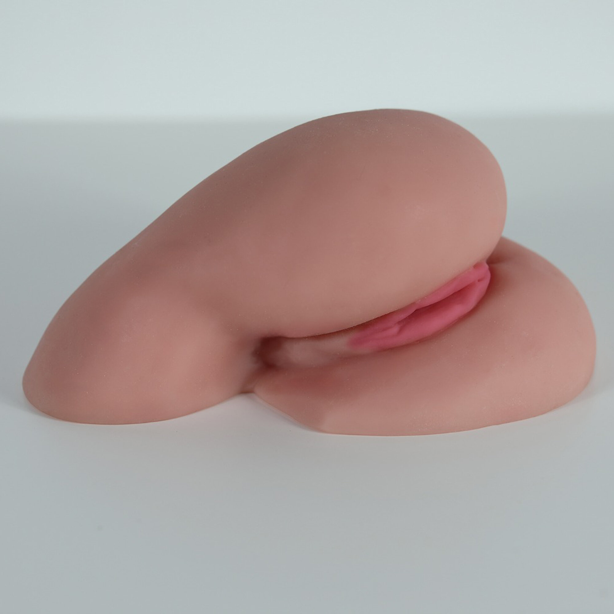 LOVETOY (А-Полимер) мастурбатор Пышная попка (657201), телесный