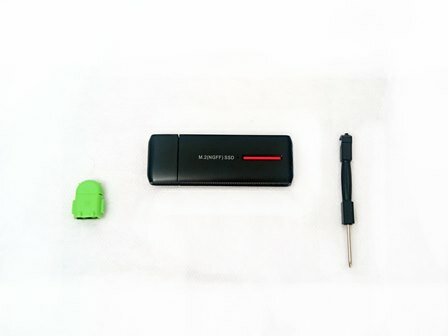 Внешний корпус для SSD M.2 NGFF SSD-устройств в MicroUSB 3.0 EEM2-SATA-1 алюминиевый, черный
