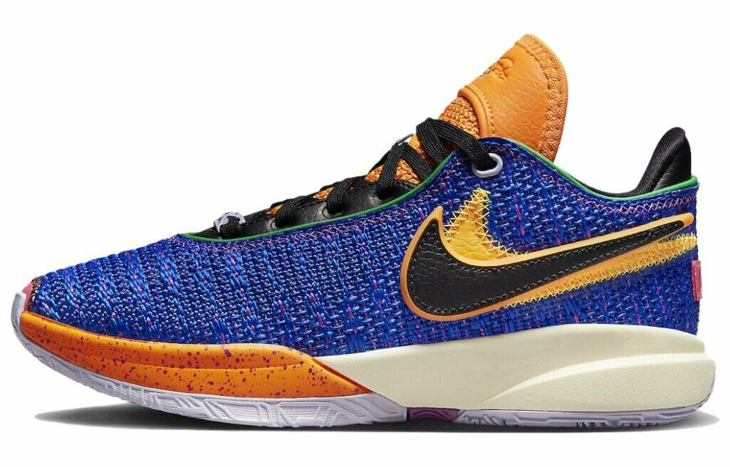 Кроссовки LeBron 20