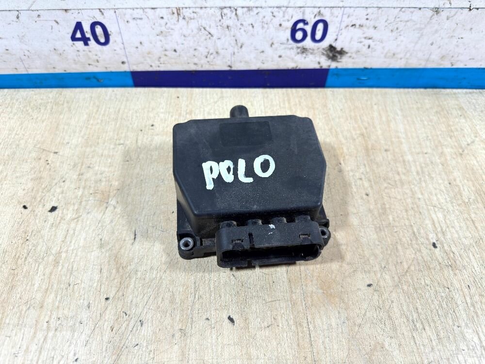 Блок электромагнитных клапанов VW Polo IV 6Q0906625