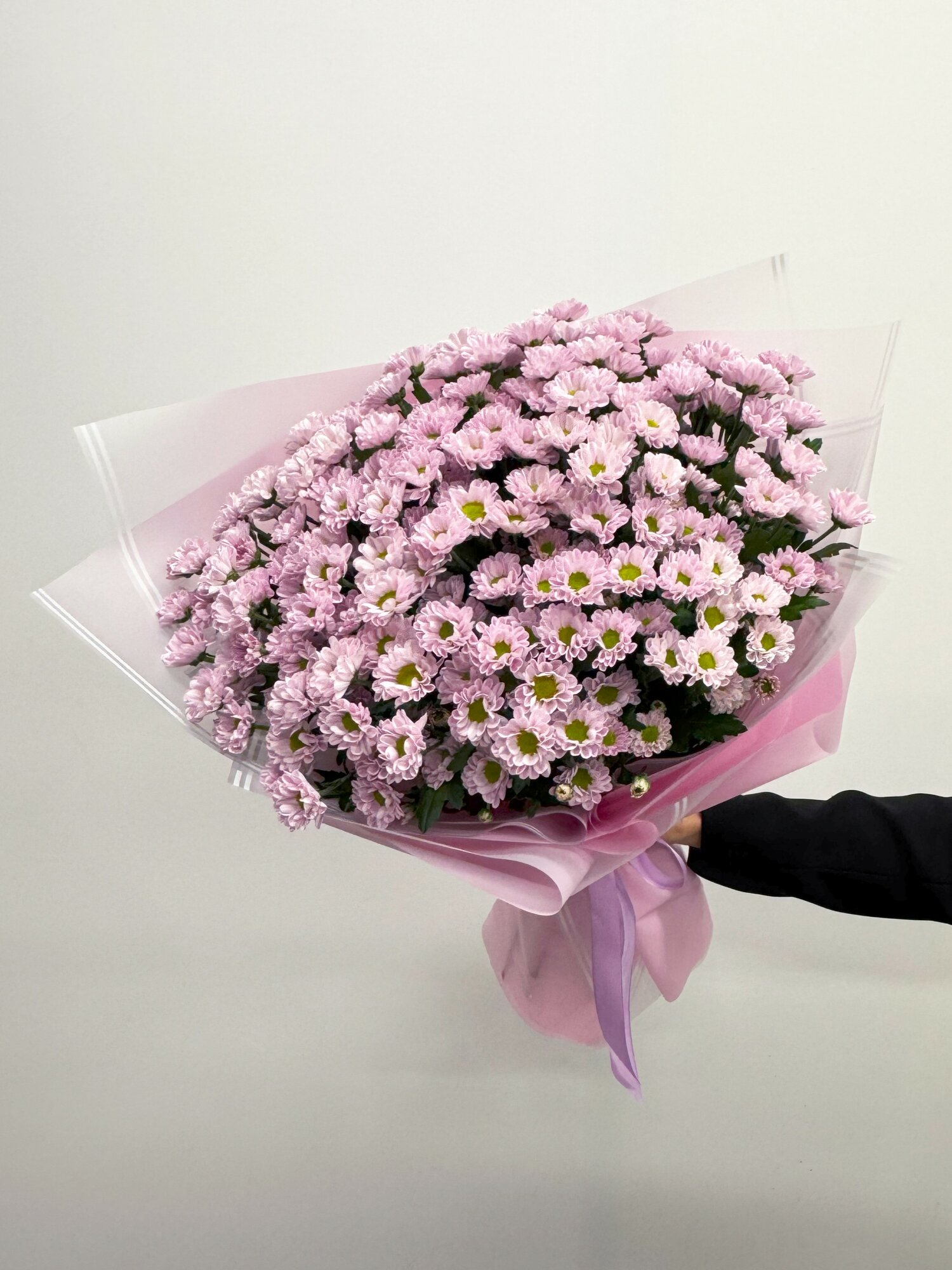 Букет живых цветов, розовые сантини 21 шт. 50 см. в упаковке, флау стор