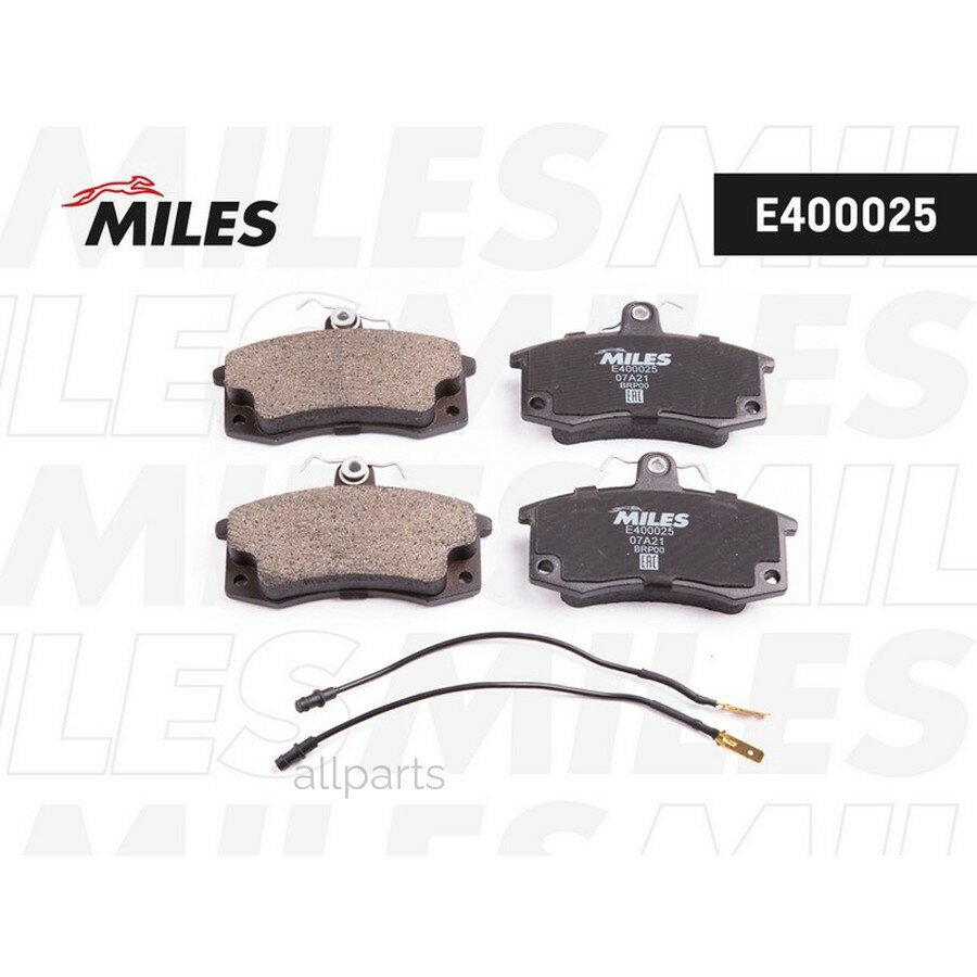 MILES E400025 Колодки тормозные ВАЗ 2110/2111/2112 пер. с датч. LowMetallic