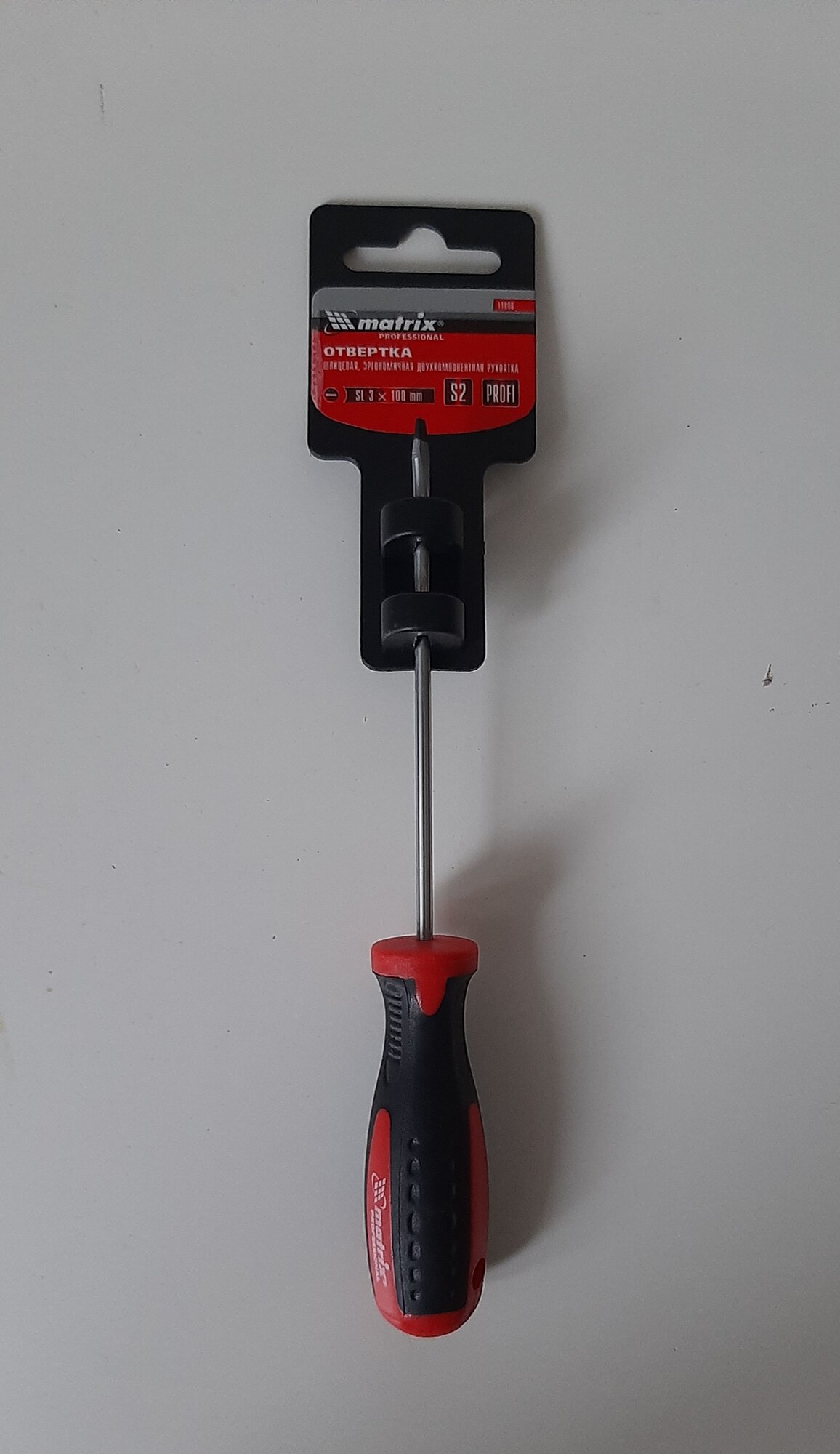 Отвёртка шлицевая, эргономичная, двухкомпонентная рукоятка MATRIX. арт 11806, SL3 [ 100мм