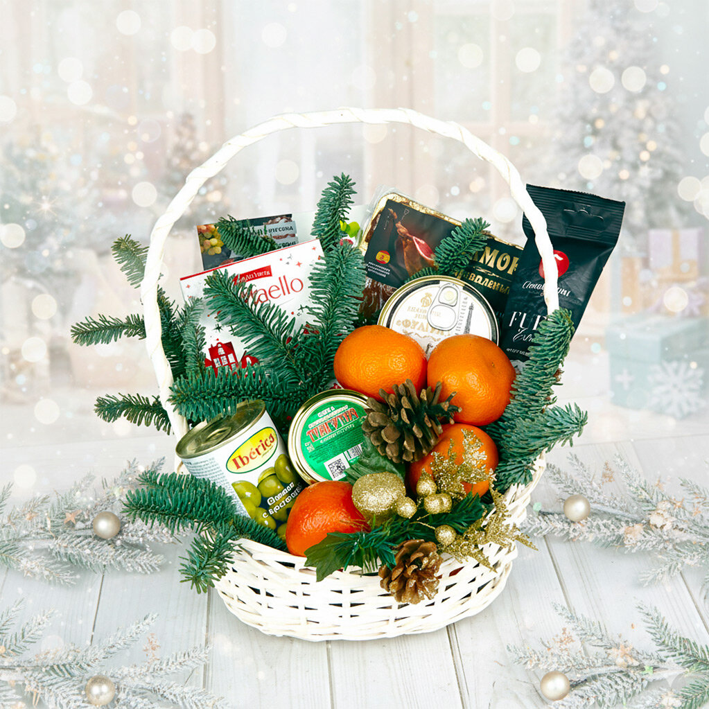 Подарочная корзина с икрой и мандаринами "Мороз"