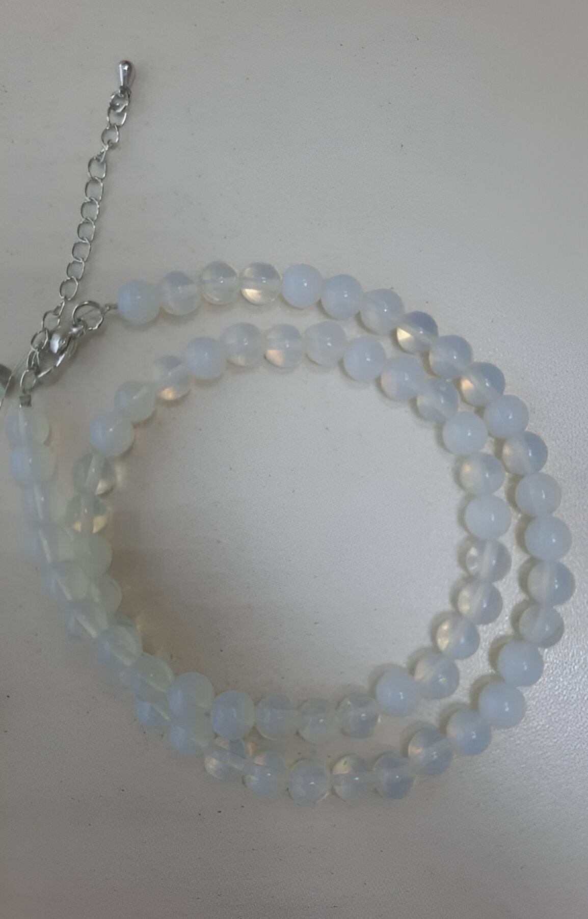 Бусы, лунный камень