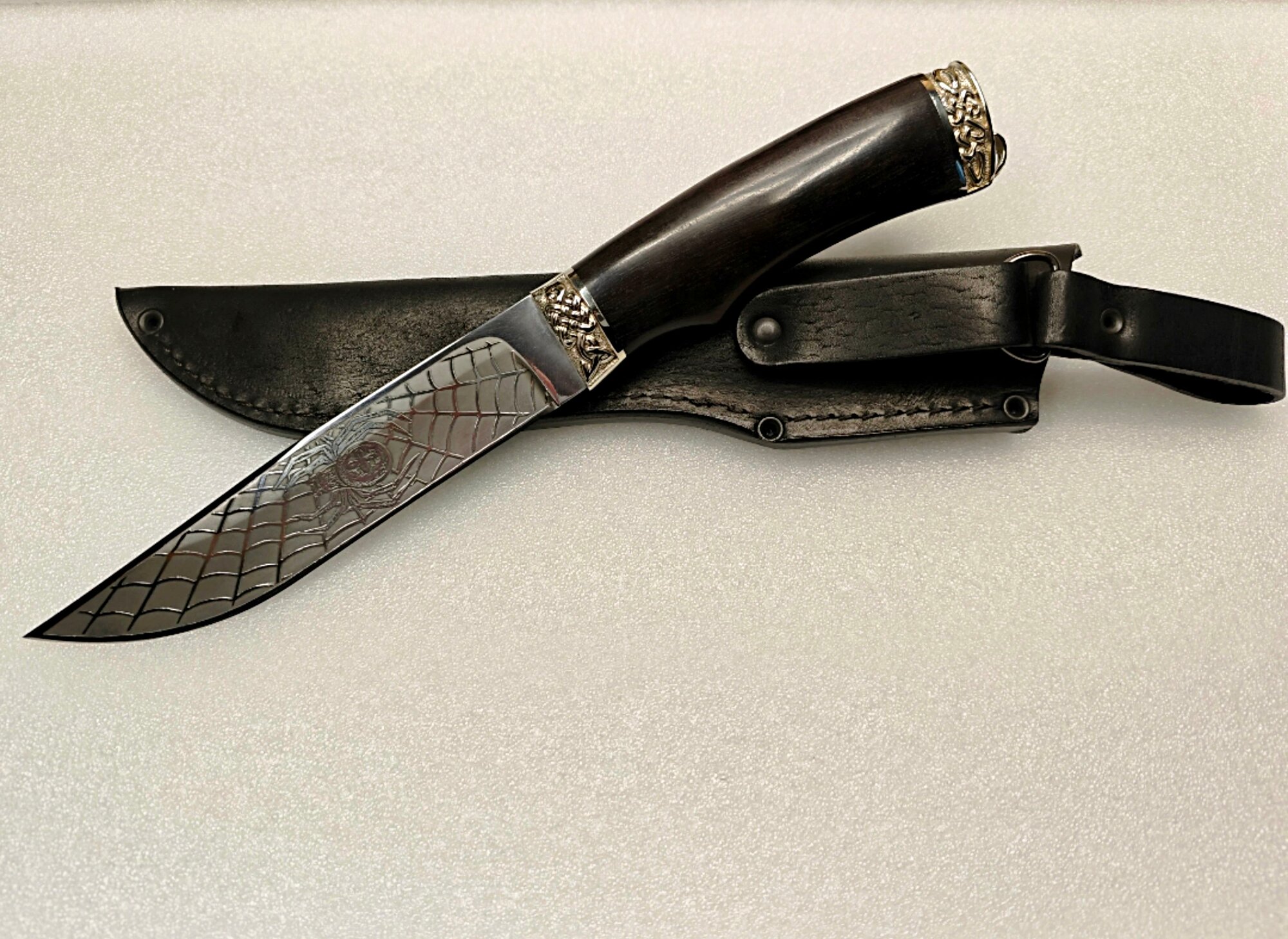 Нож охотничий Паук кованая сталь 95х18 длина 31см ручная работа ножны натуральная кожа в комплекте