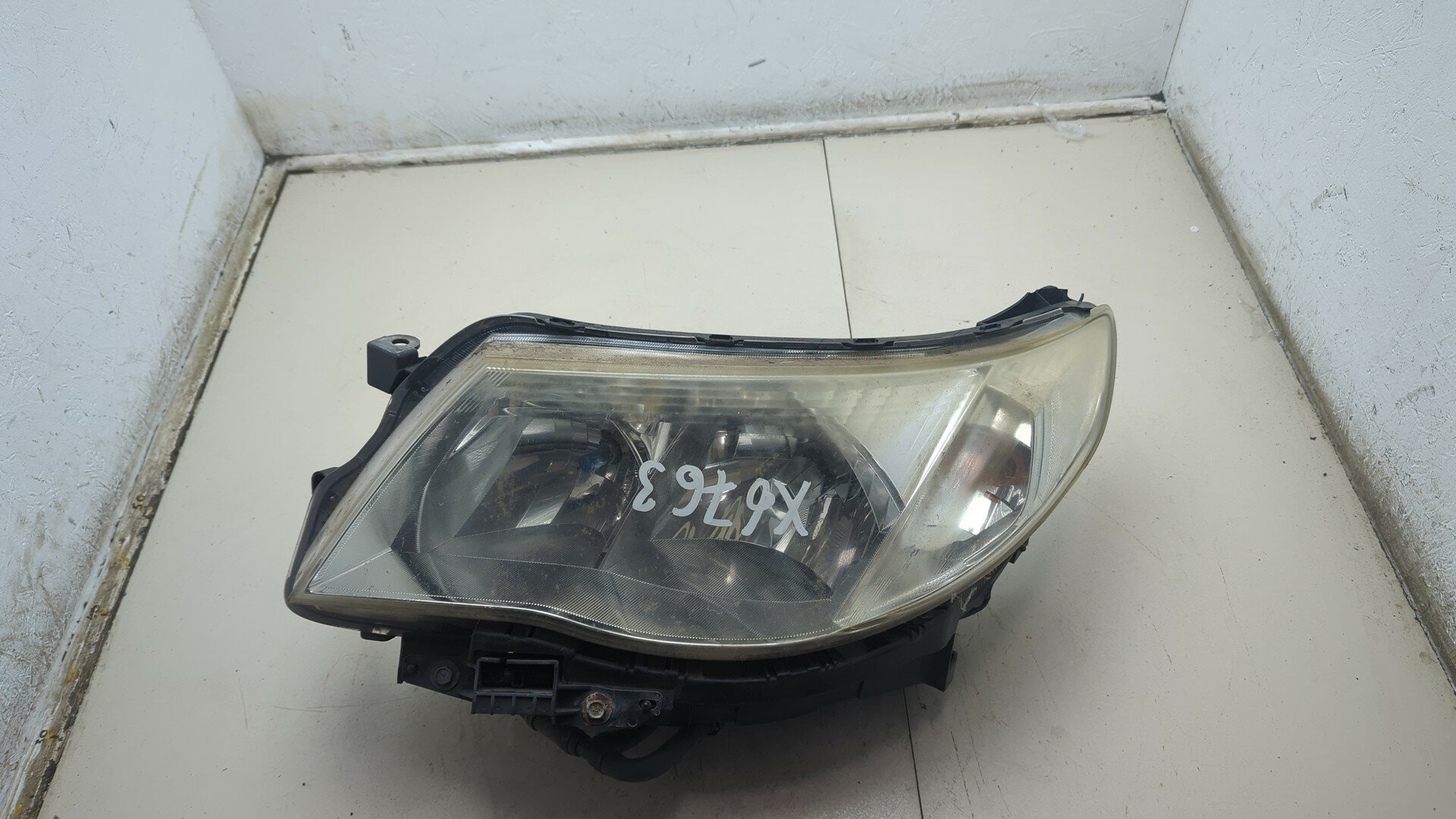 Фара (передняя) левая Subaru Forester (S12) Б/У
