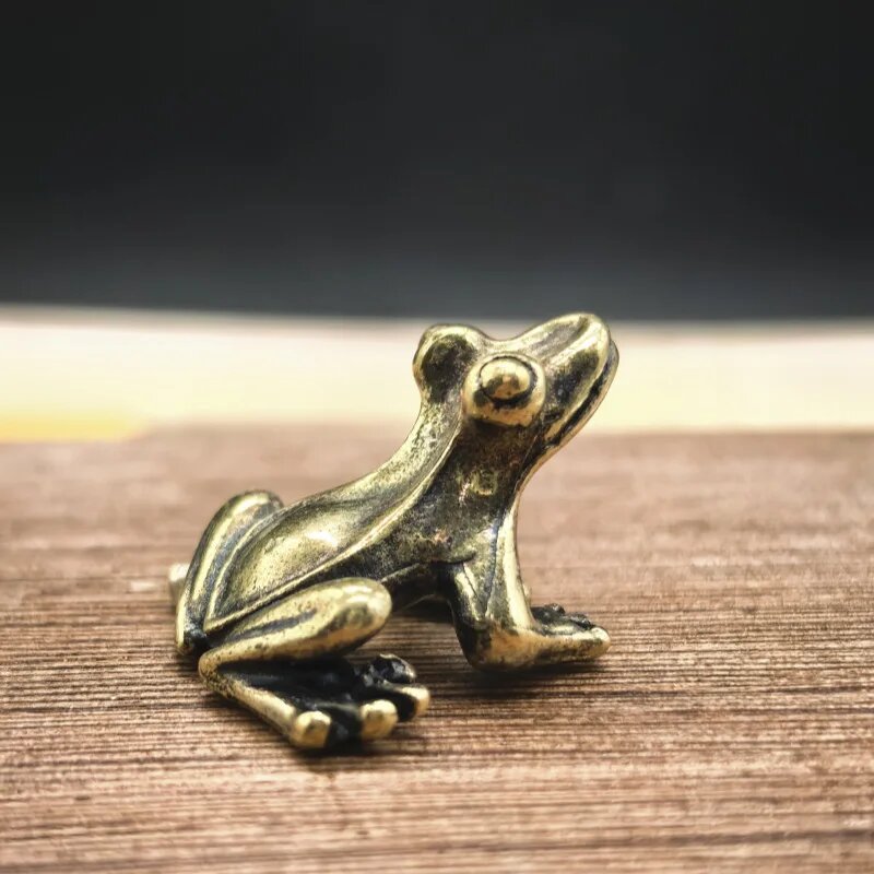 Латунные маленькие лягушки, миниатюрные фигурки, винтажные медные фигурки ручной работы с животными, жабой, настольные украшения, украшения для дома, поделки, чай, декор для домашних животных