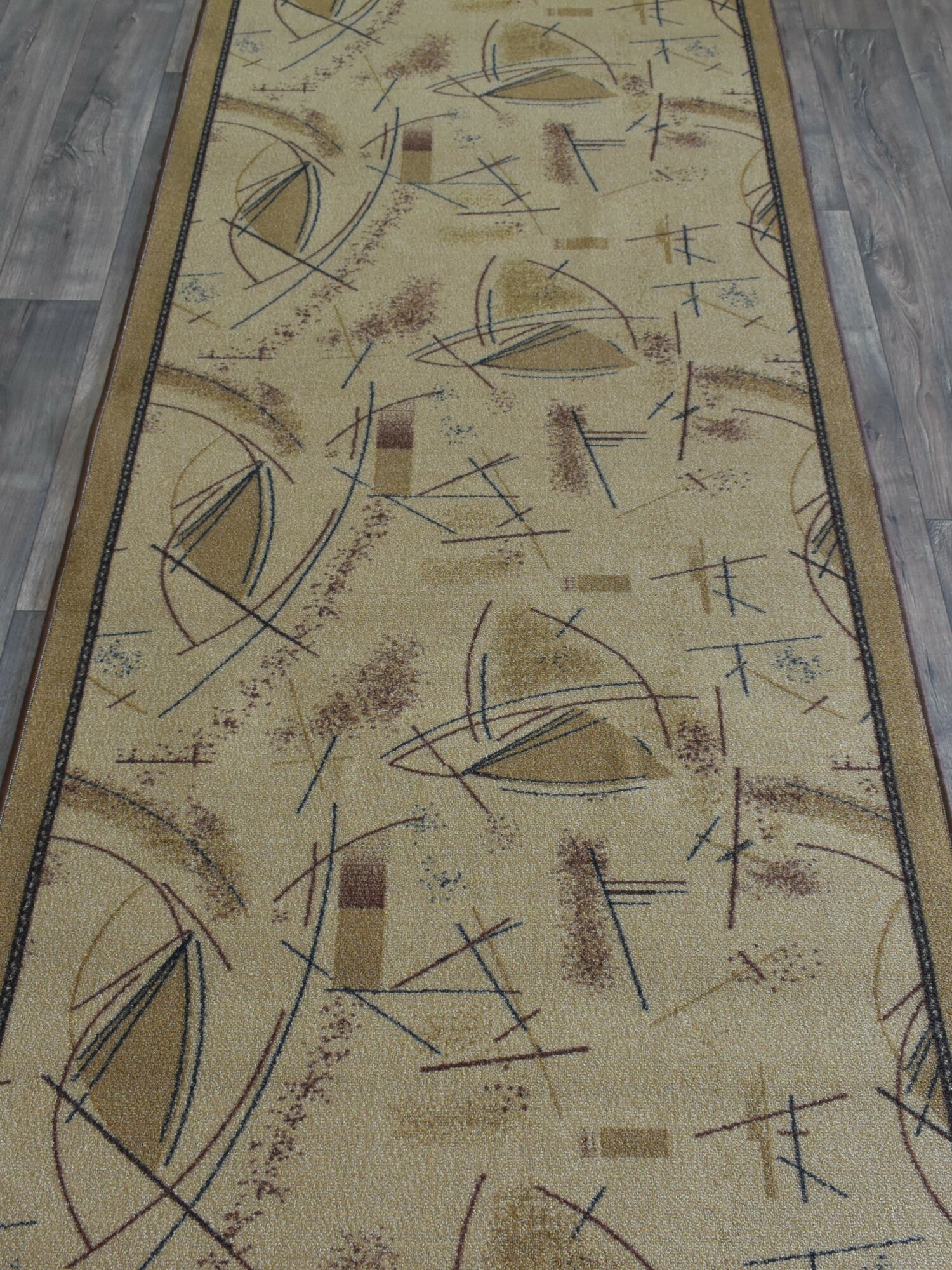 Ковровая дорожка на отрез, 1.3*2 м, на войлоке, Carpet World, 101, коричневая