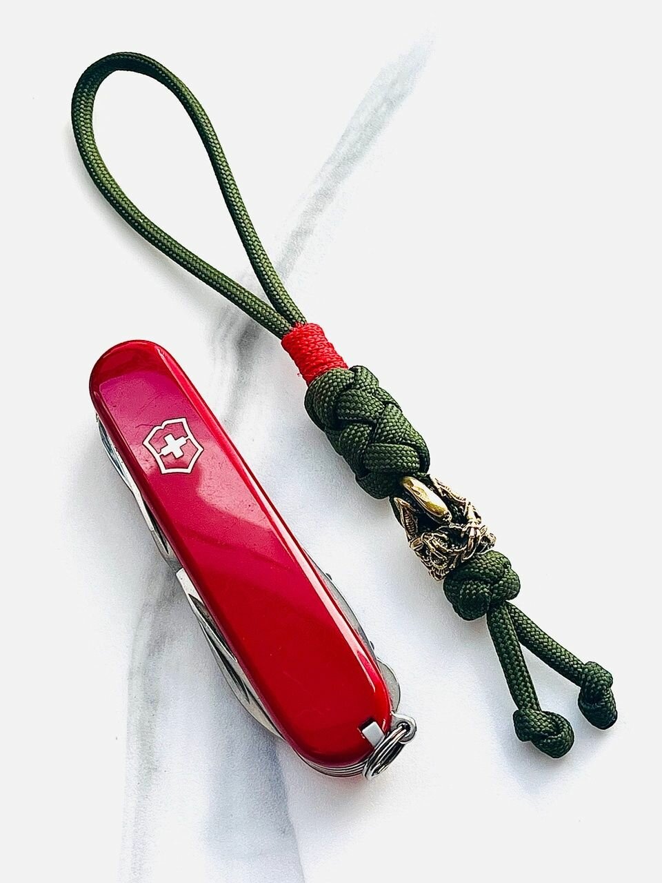 Темляк для ножа