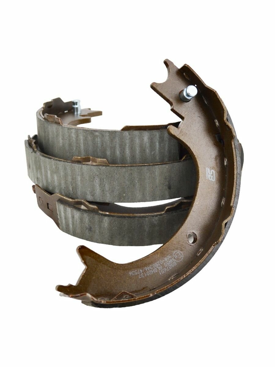 Колодки тормозные барабанные для а/м TOYOTA Highlander, Sienna; LEXUS RX, SB NAGAMOCHI BS27651
