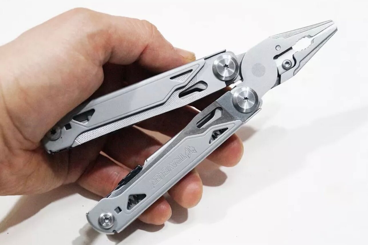 Мультитул тактический/Пассатижи/Нож туристический серебристый