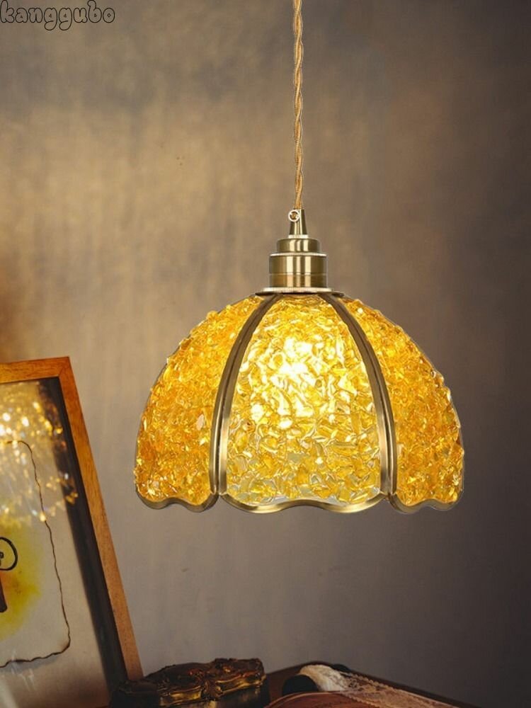 Люстра из цветного хрусталя