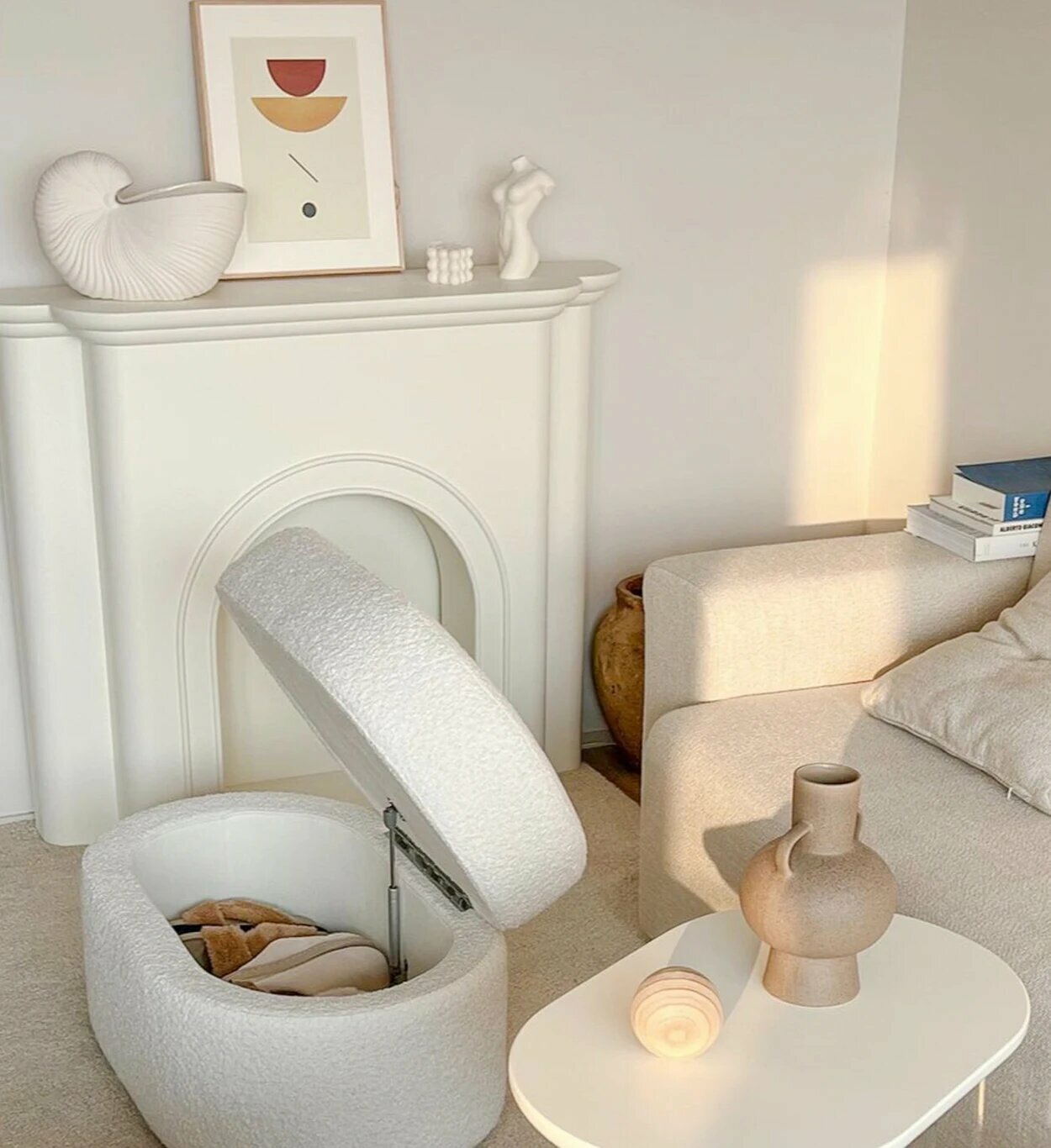 Банкетка , овальная, с местом хранения, с выбором оттенка, для спальни, офиса и прихожей, 70 *45*41 см