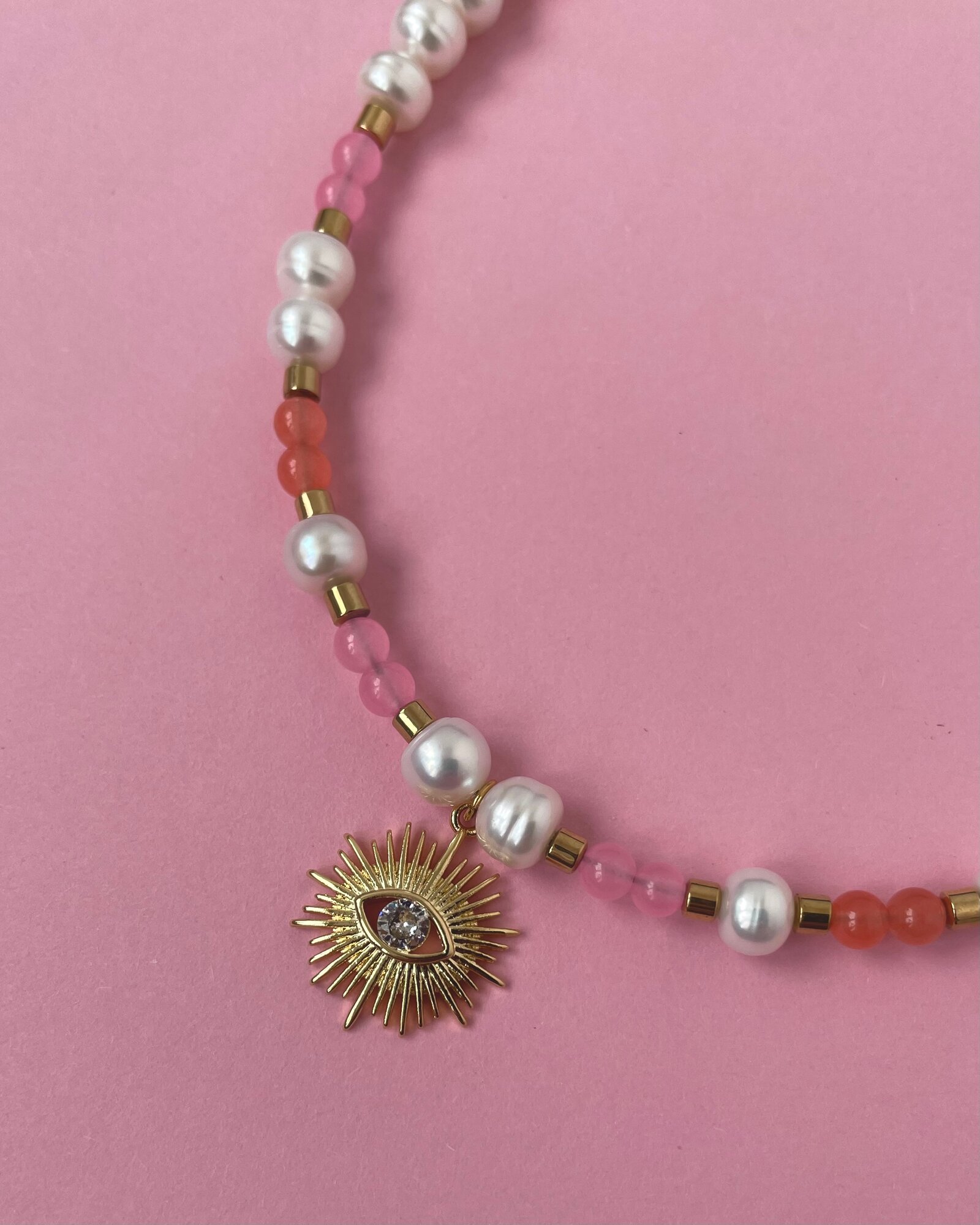 Колье SOULENCE, халцедон, жемчуг пресноводный культивированный, гематит