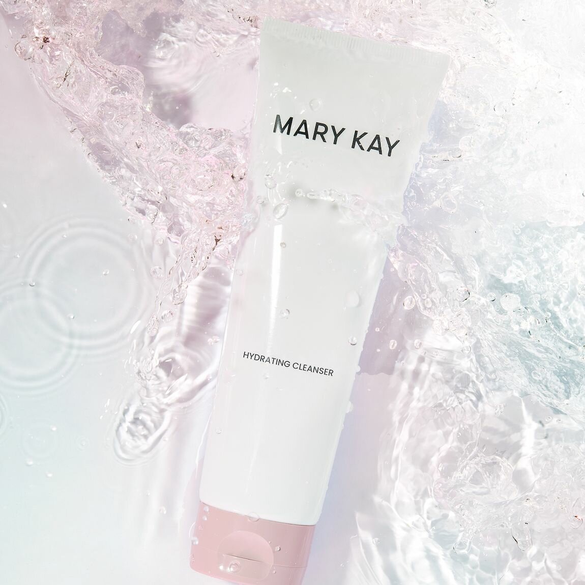 Увлажняющее очищающее средство для нормальной/сухой кожи Mary Kay