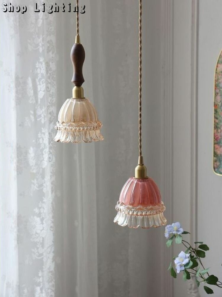 Винтажная стеклянная люстра