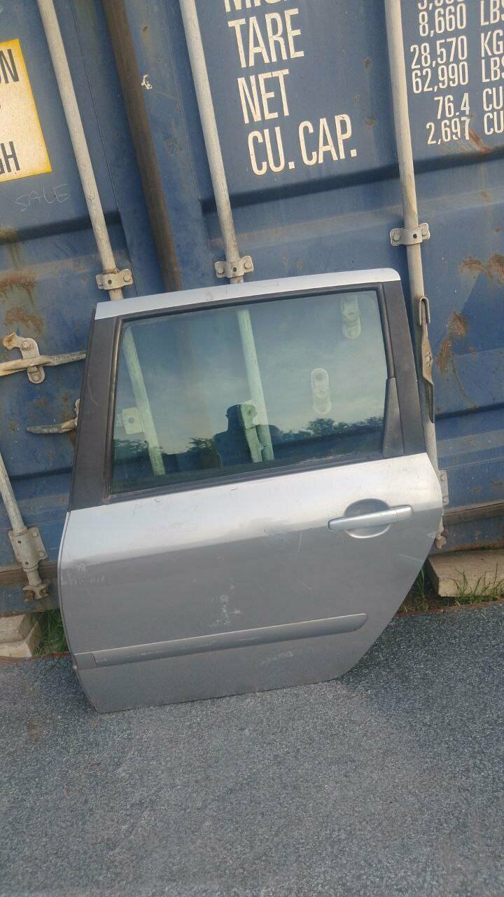 Дверь задняя левая Peugeot 307 2003