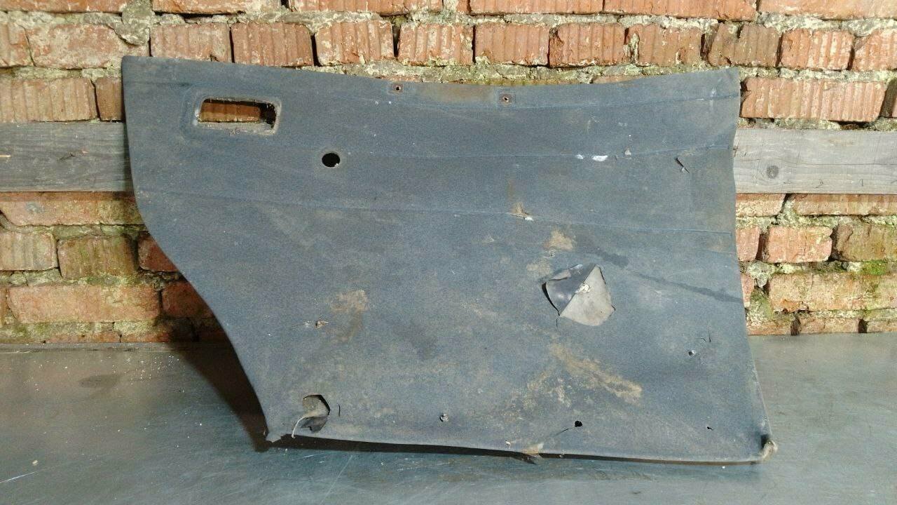 Обшивка двери передней правой Ford Transit 4 рест. 1993