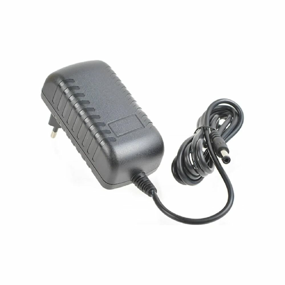 Адаптер/блок питания ROBITON IR12-3000S 5,5x2,5/12 BL1 16038