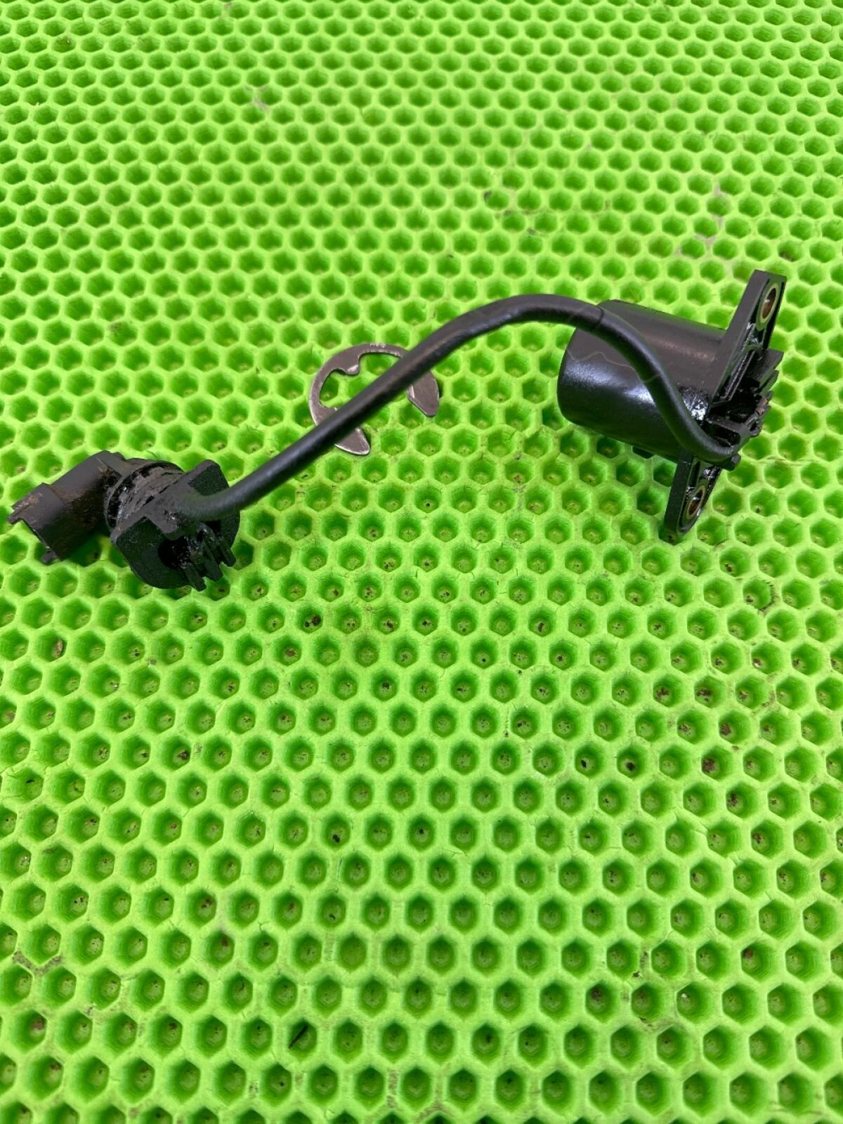 Датчик уровня масла Opel Astra H (2004—2007) 6235686