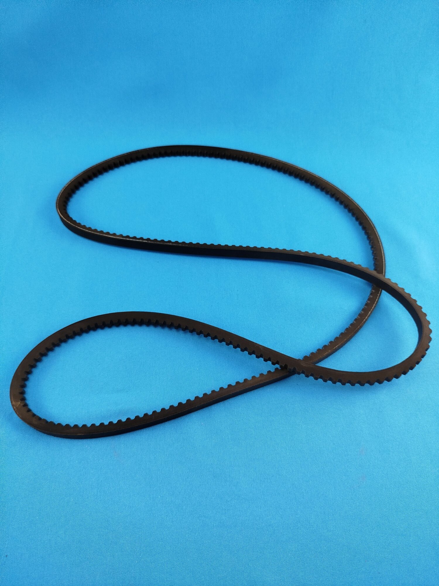 Ремень генератора "прамо" для автомобилей A(A)-1775 ГАЗ 66, 3308, ПАЗ 3205, КПК Полесье-300