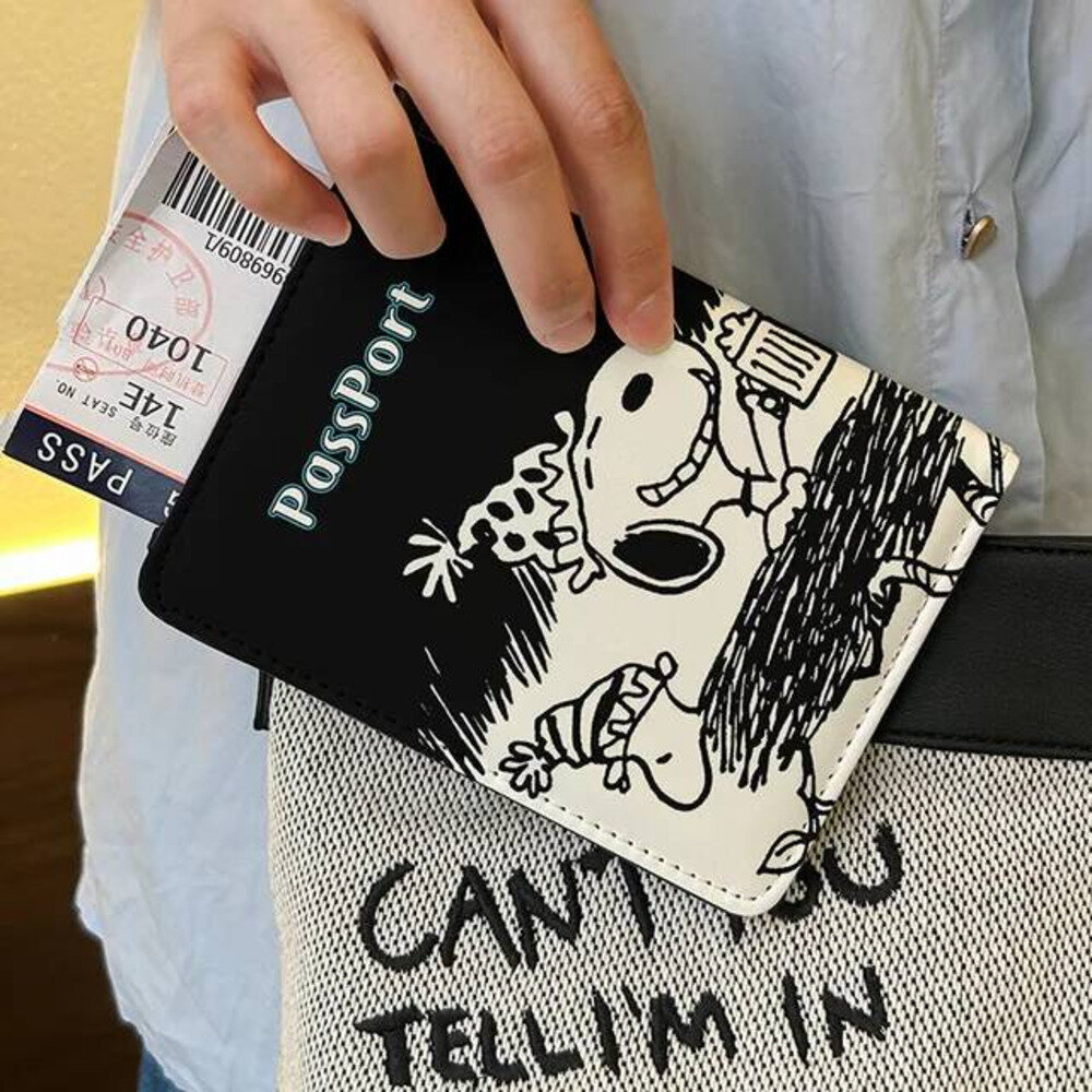 Чехол для паспорта Miniso Snoopy в стиле каваи, многофункциональный, для хранения документов, карманов и карт, портативный, для путешествий.