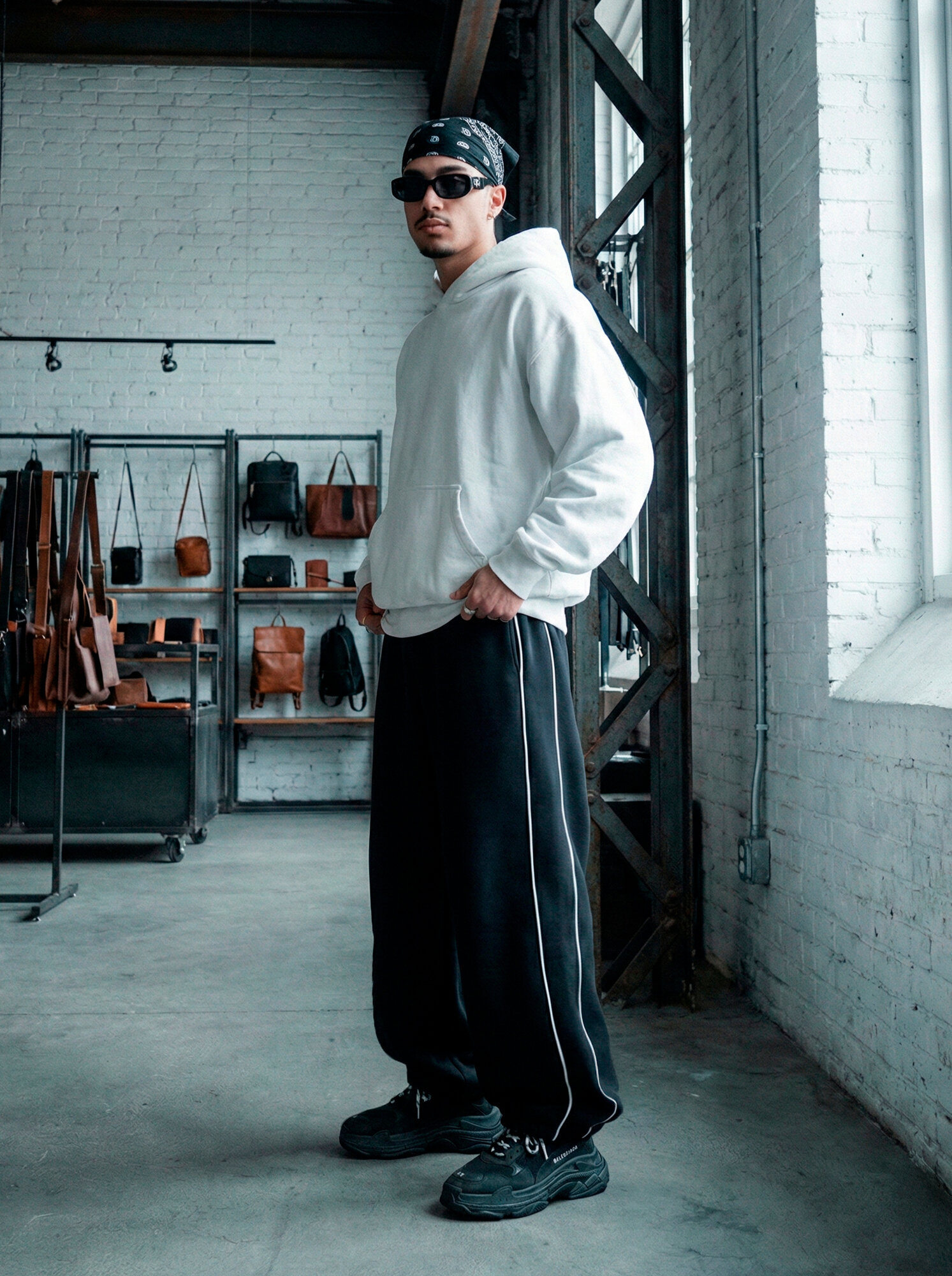 Брюки спортивные