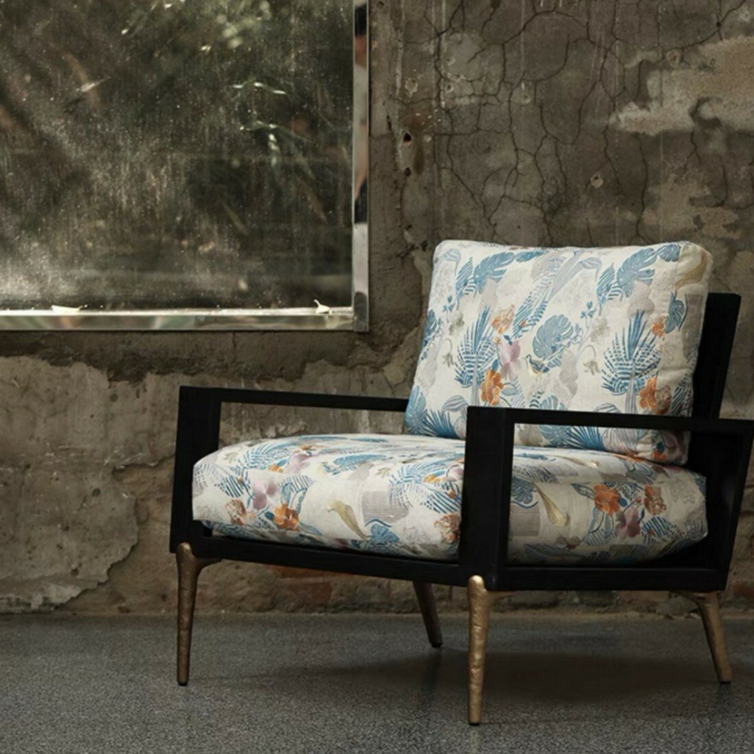 Винтажное кресло Celio (Черные ножки)