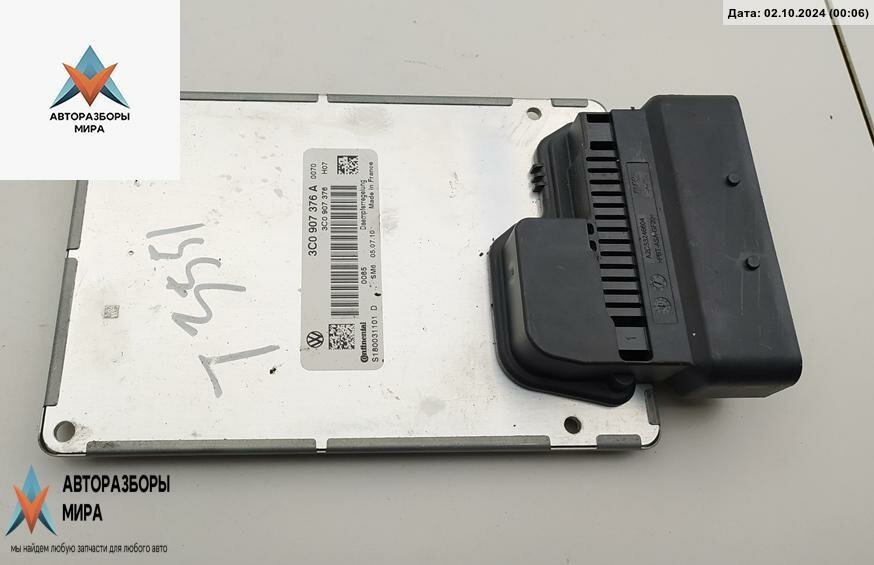 Блок управления подвеской Volkswagen Passat B7 2010 3C0907376A