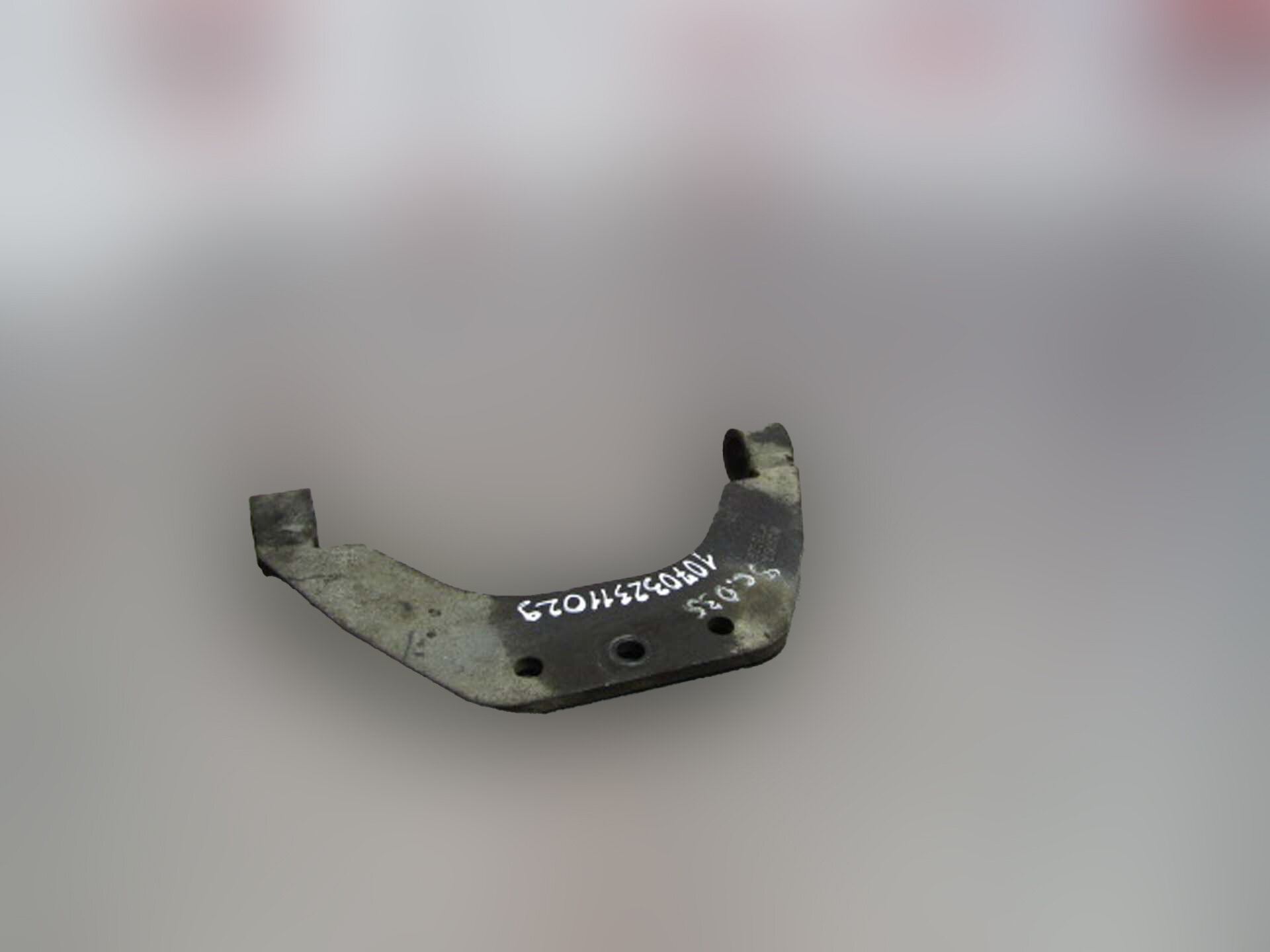 Кронштейн кулисы КПП Scania P, R, G