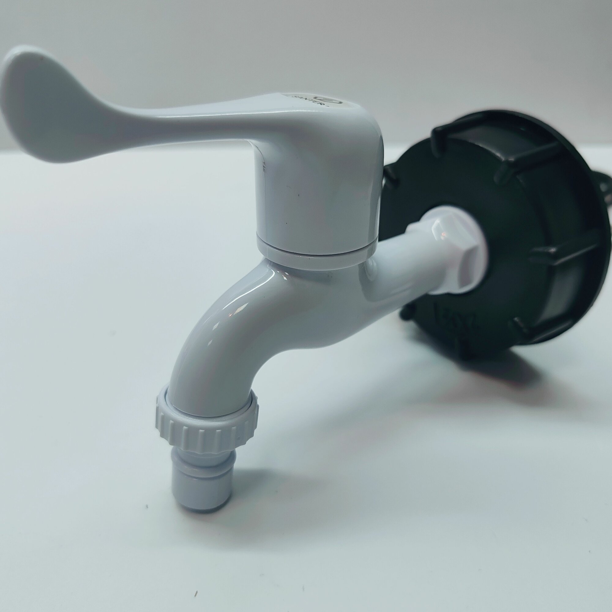 Кран садовый, Водоразборный комплект для куба(бака) пластиковый- 1/2" (кран быстросъём и крышка 2")